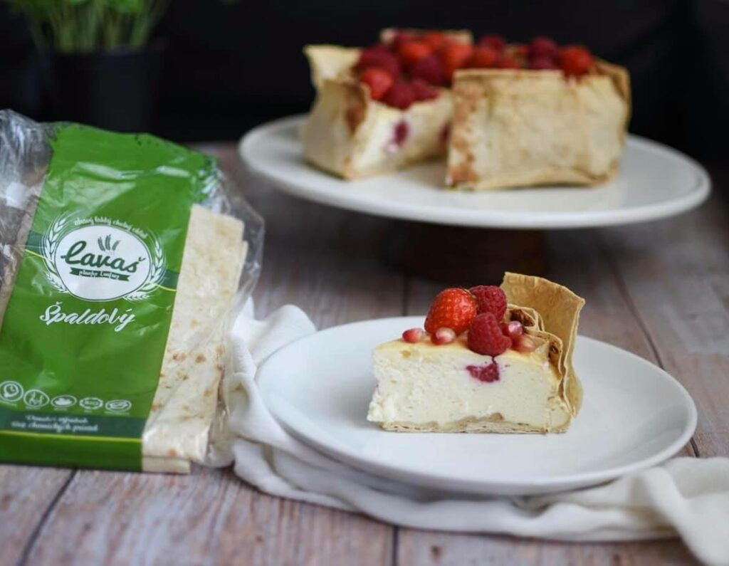 Tvarohový cheesecake s ovocím | Lavaš.sk